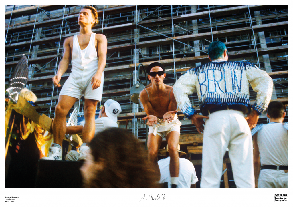 Love Parade, Berlin, 1990 - OSTKREUZ SHOP